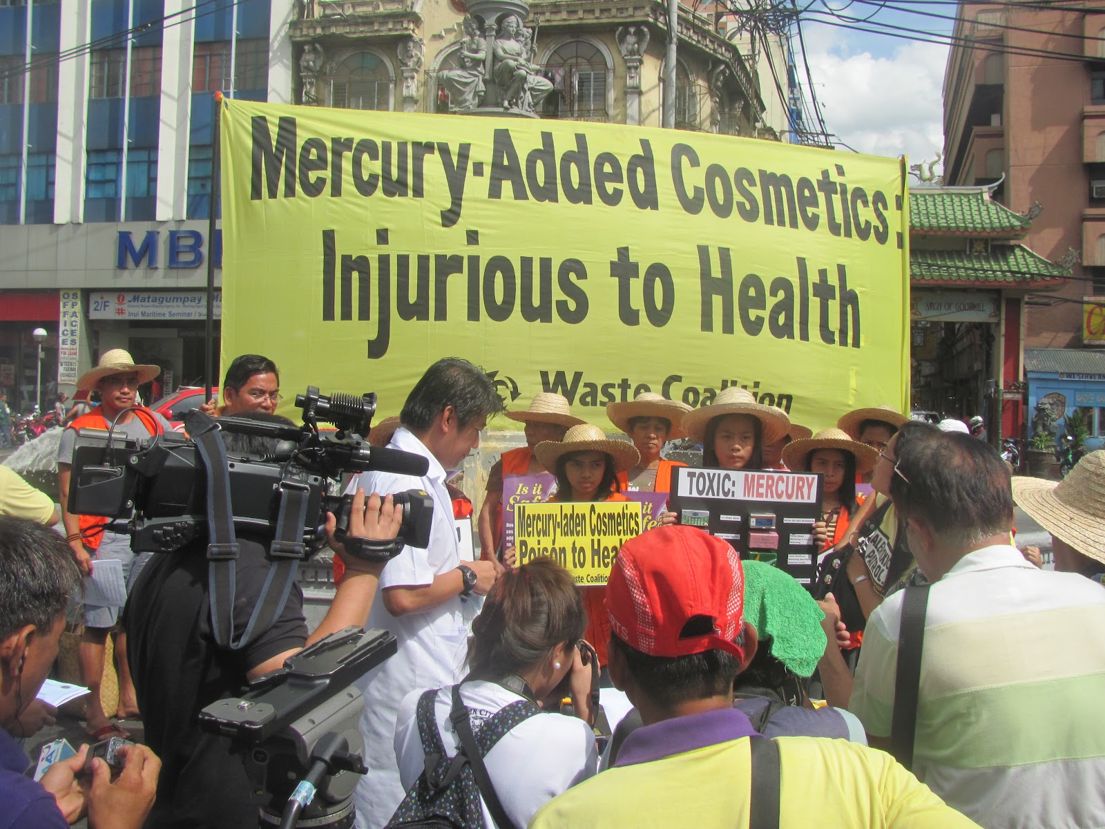 Health Advocates Conduct “On-the-Spot” Test of Cosmetics for Mercury ...